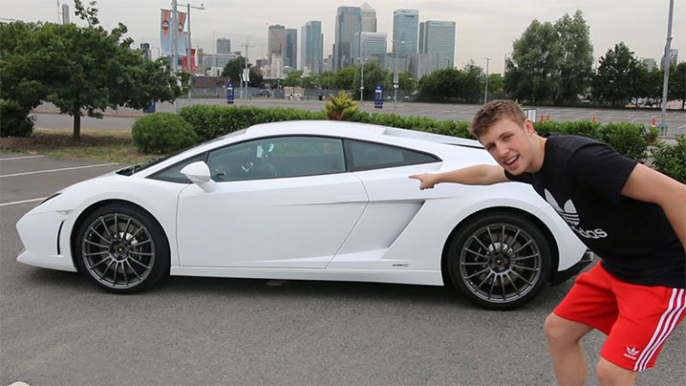 W2S Net Worth: A British YouTuber Turned FIFA into a Goldmine
