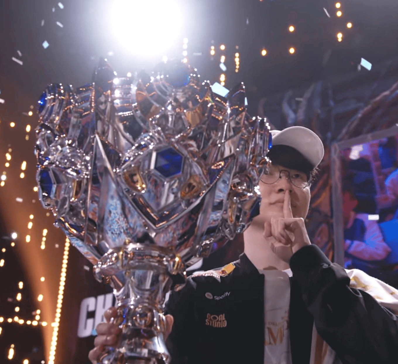 T1's Faker Secures Historic Third Straight Worlds Title in Thrilling ...